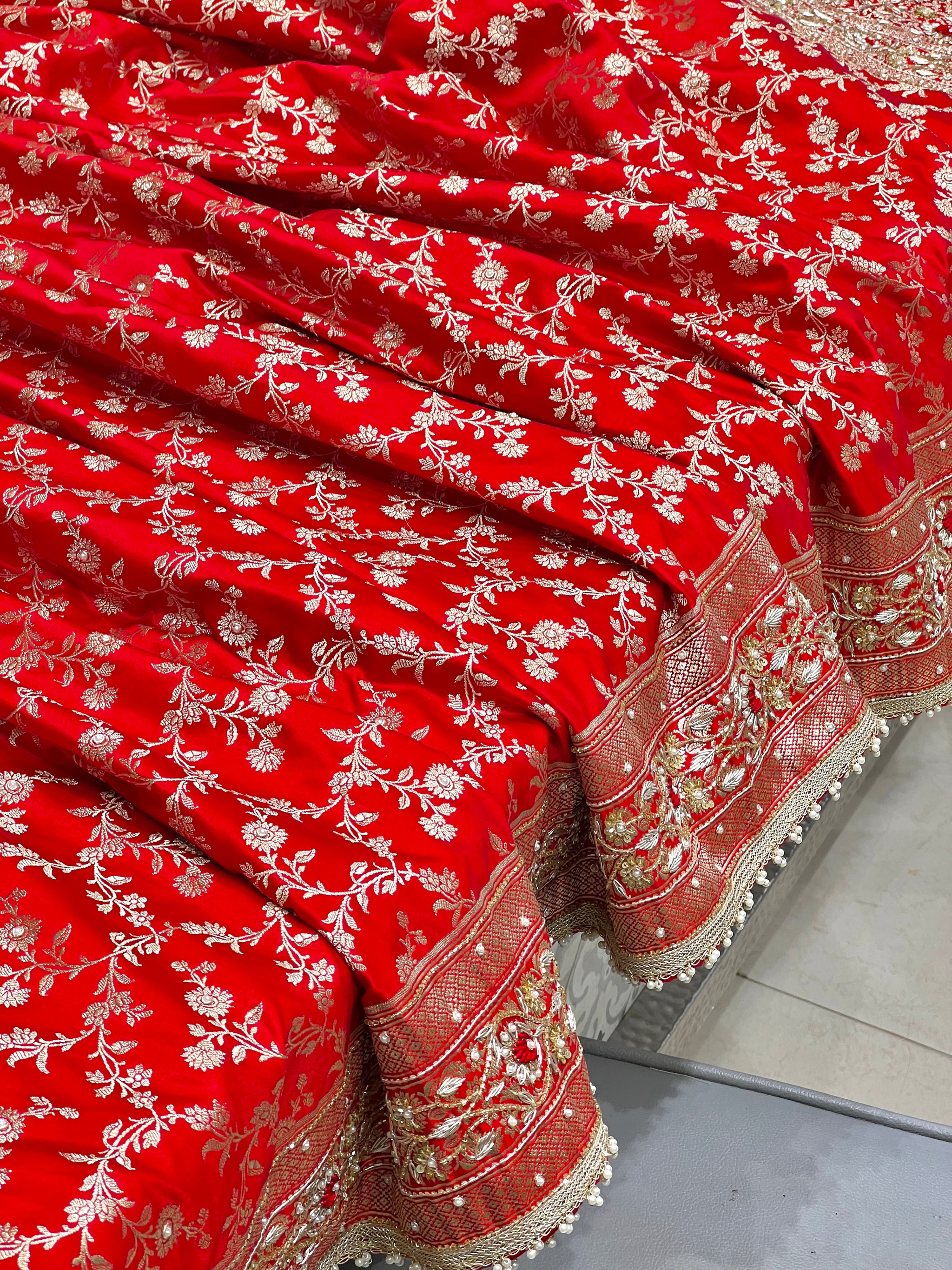 Red Banarasi Zardosi Resham Flower Border Hand Embroidery Saree